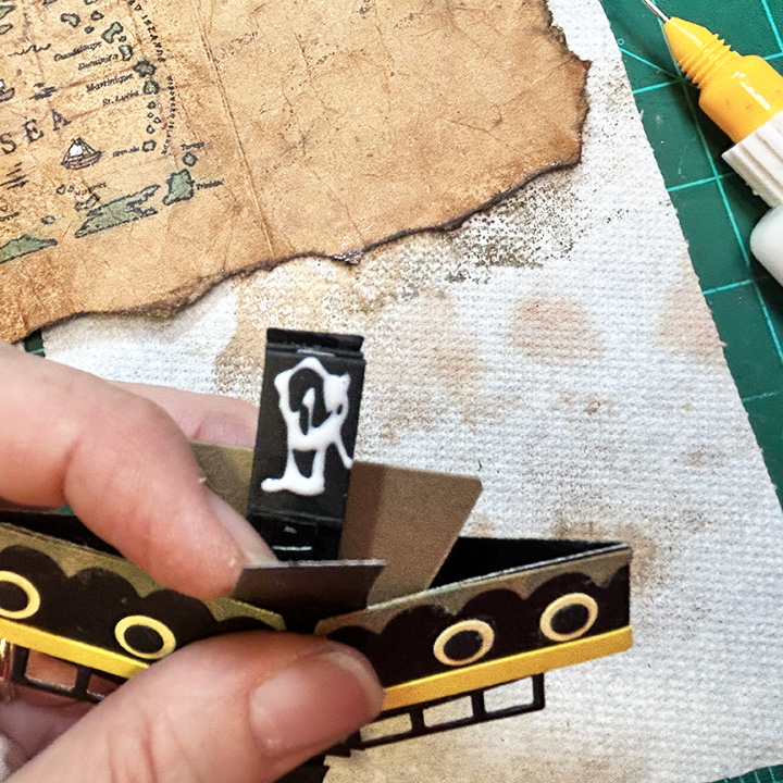 Let’s Be Pirates – A Pop-Up Map Card – Ully Cat's World